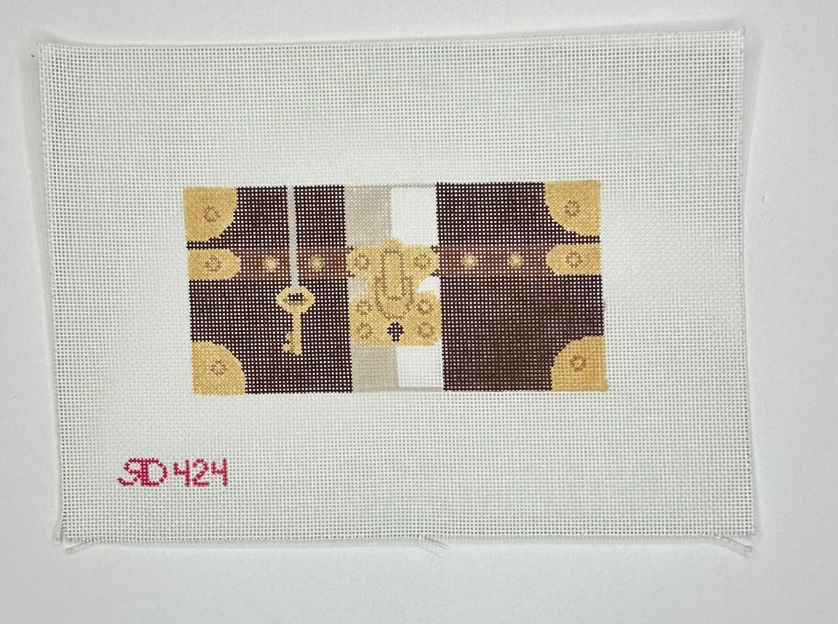 Trunk Insert | Needlepoint Destashing