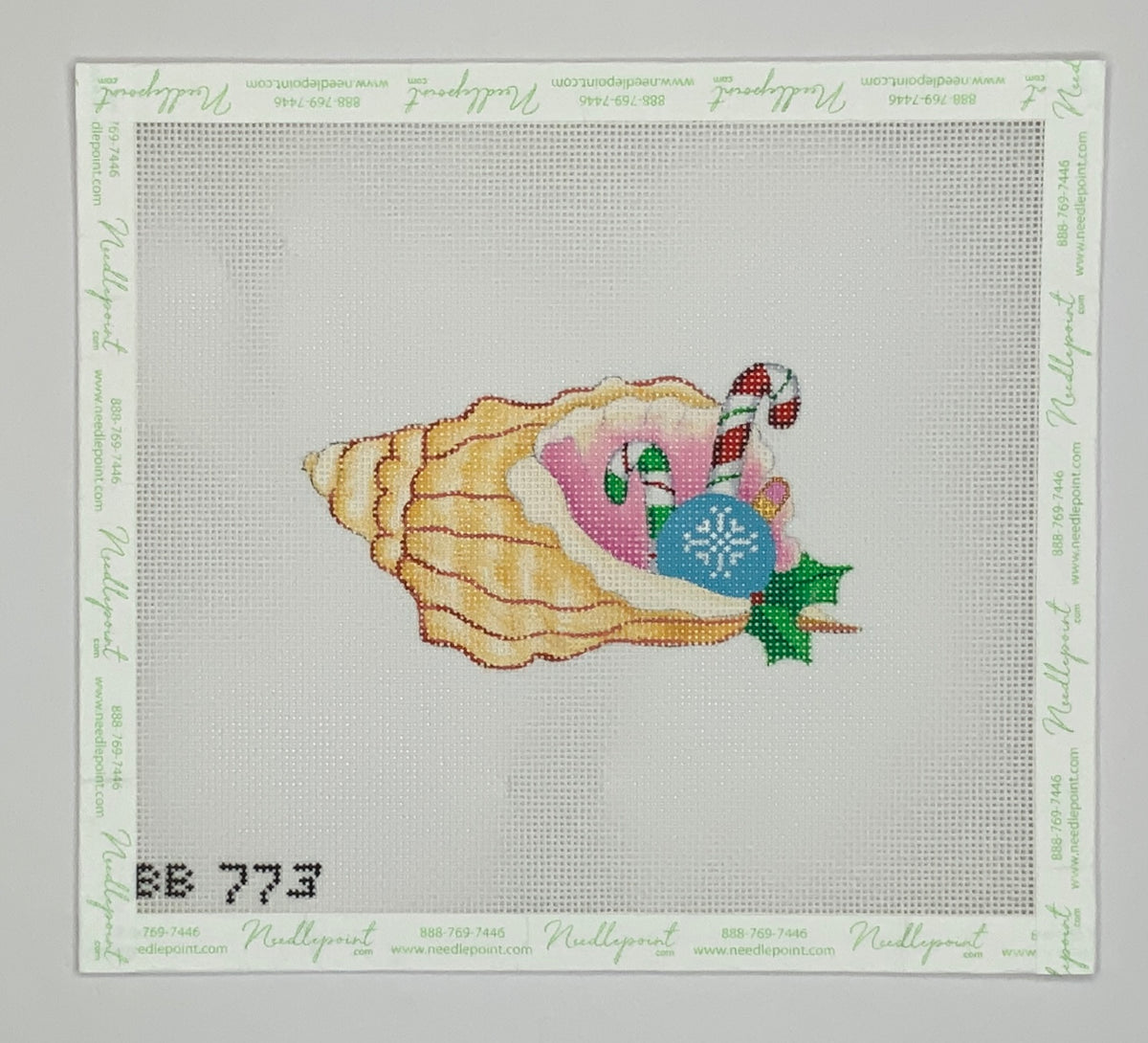 Christmas Seashell | Needlepoint Destashing